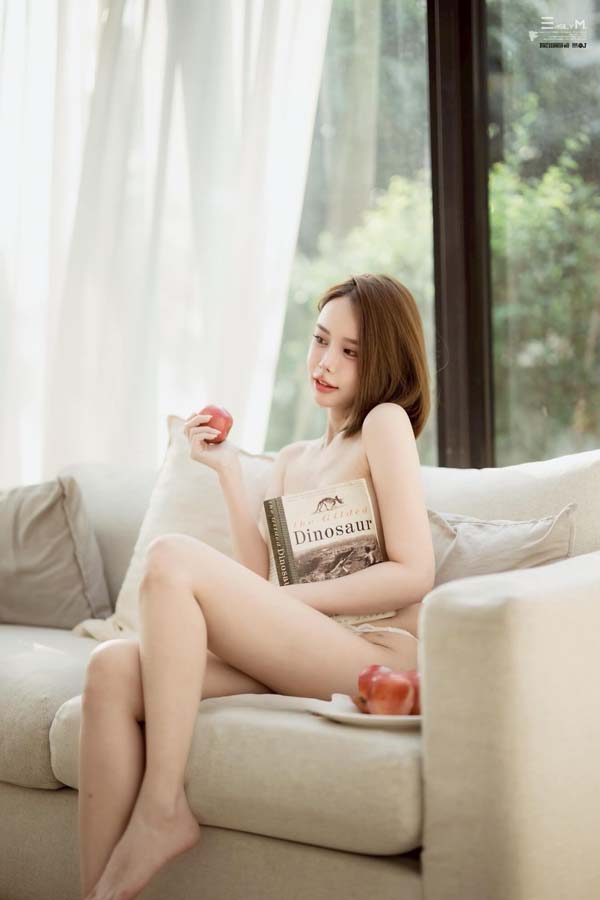 Ninew Mingko แจกวาร์ป นินิว นางแบบ พริตตี้ ดีเจโซดา ยั่ว ติ๊กต็อค 18+